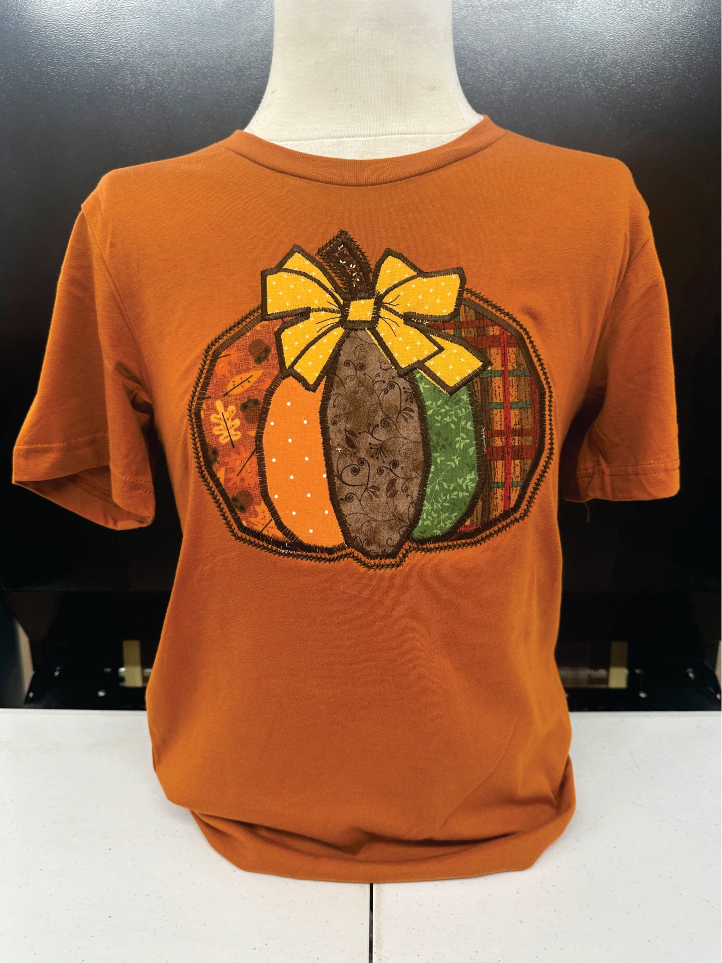Rust Pumpkin T-Shirt – SHIRTWURKS